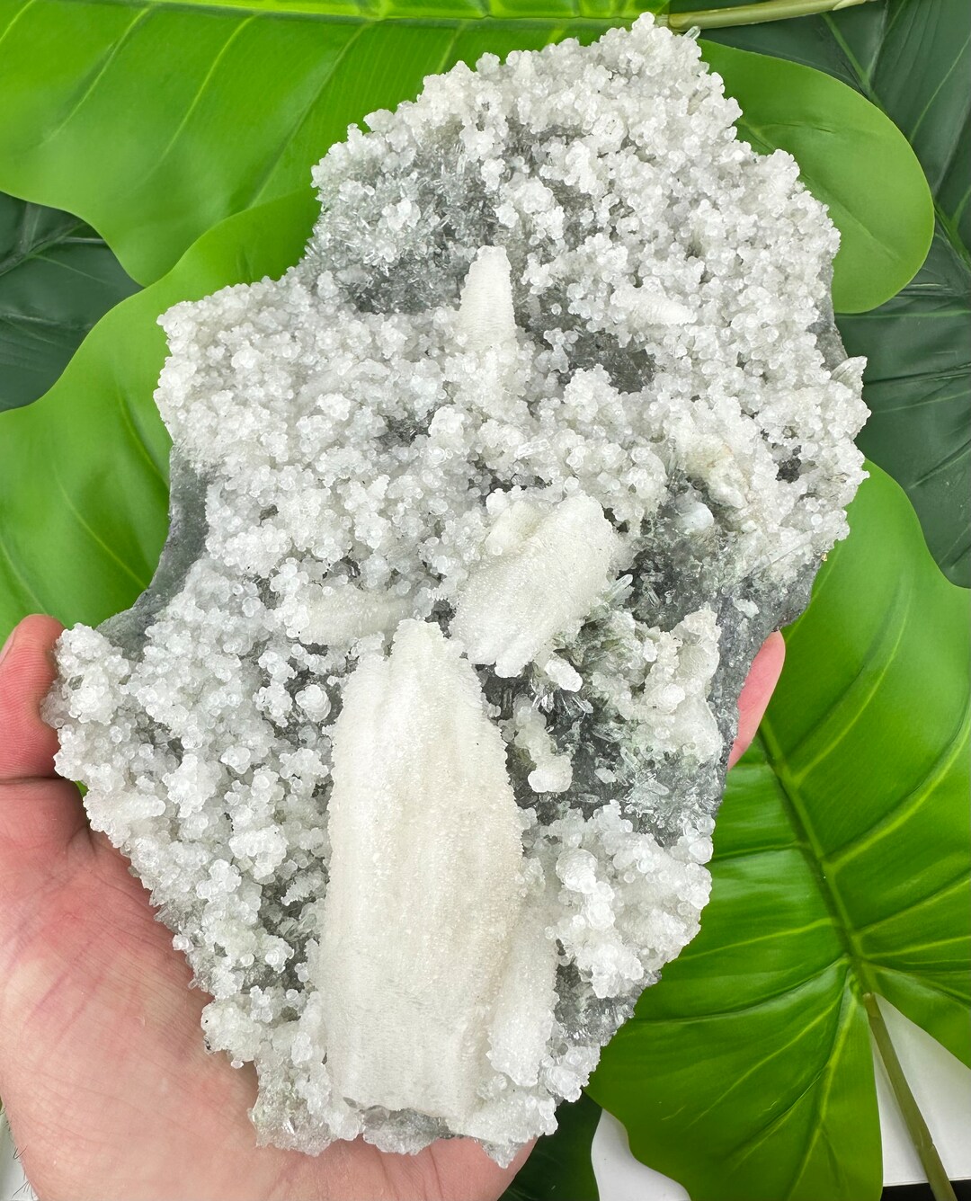 Large Fluorescent Calcite on Transparent Quartz From Krushev Dol Mine ...