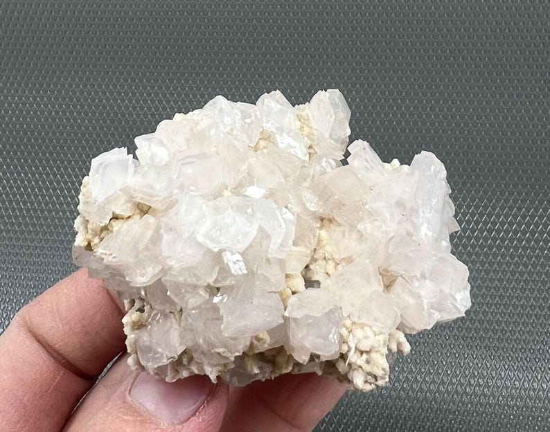 Transparent Quartz With Dolomite Covered With Fluorescent Calcite From ...