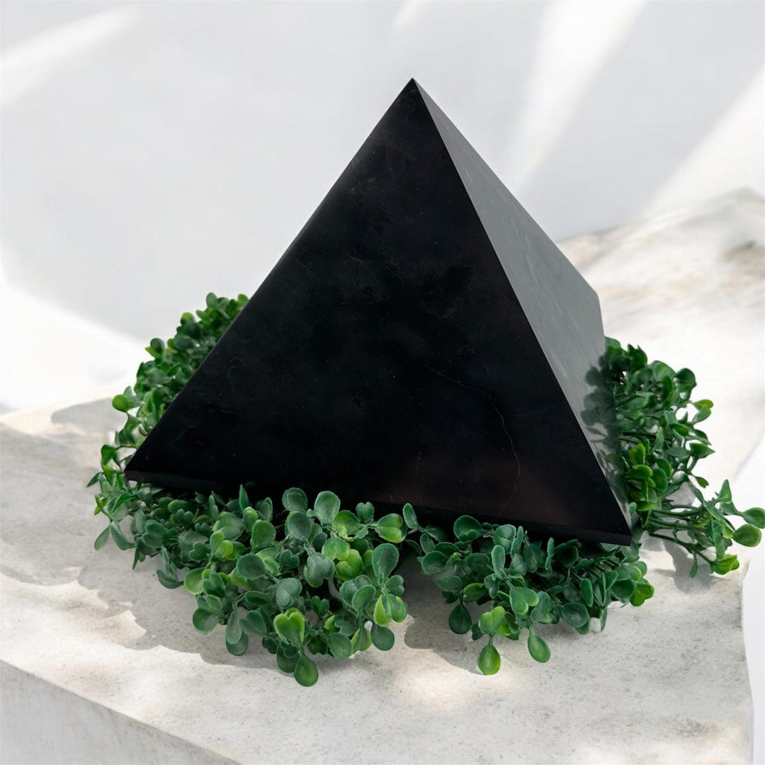 Shungite , 20 Cm Pyramid of Rare Amazing Stone Shungite,geopathic ...