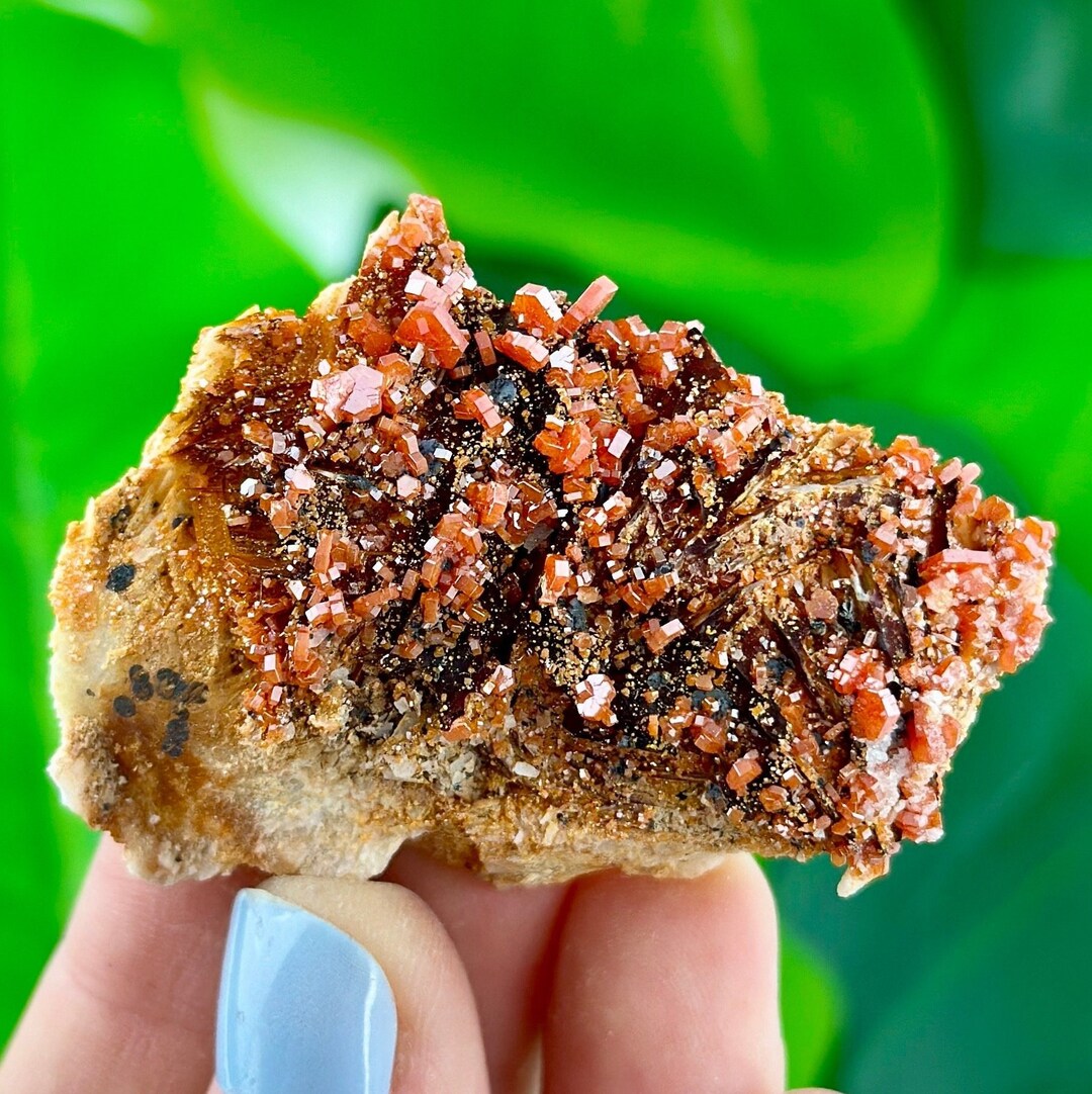 Red Vanadinite From Morocco , Shiny Crystal , Natural Mineral , Morocco ...