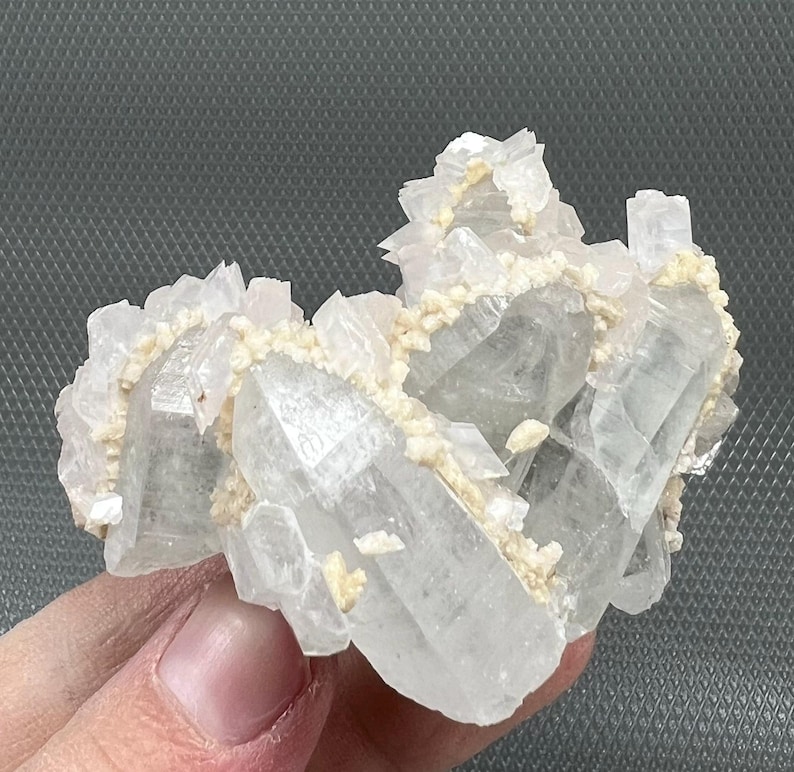 Transparent Quartz With Dolomite Covered With Fluorescent Calcite From ...