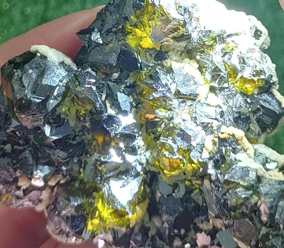 Gem Sphalerite Var. Green Cleiophane With Dolomite From 9th September ...
