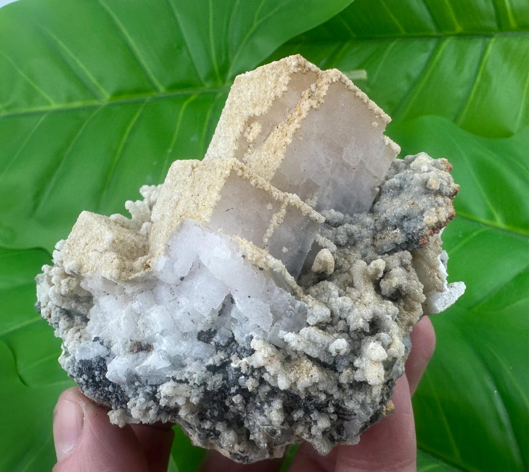 Fluorescent Mangano Calcite Covered With Dolomite on Quartz, Sphalerite ...