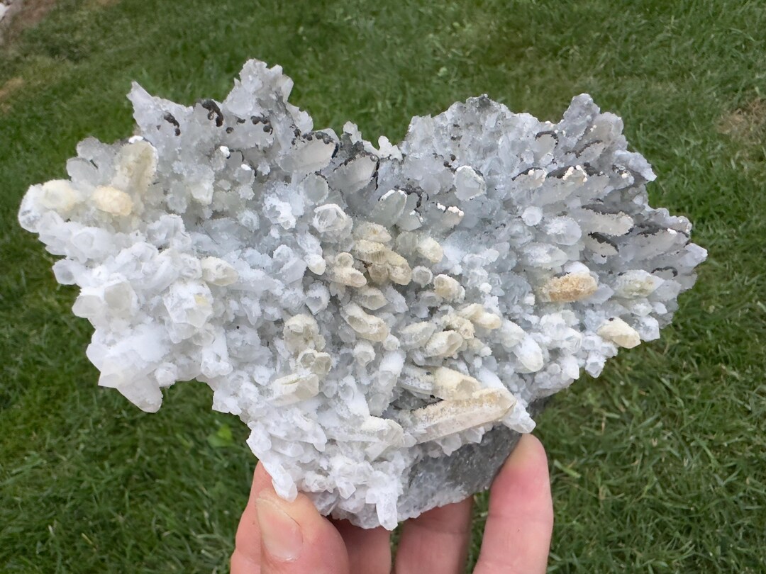 Aesthetic Milky Quartz With Calcite From Drujba Mine, Laki, Bulgaria ...
