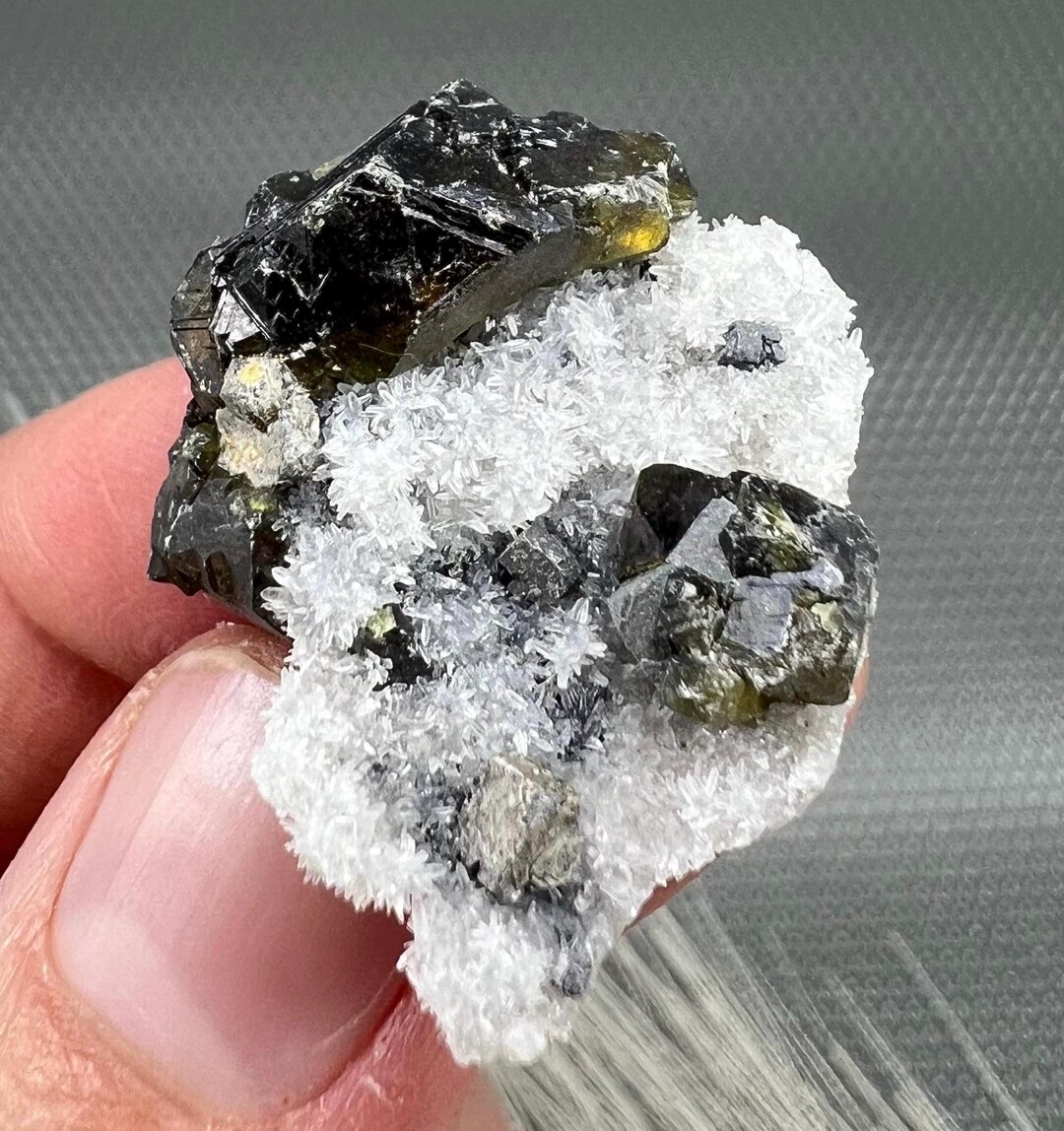 Gem Sphalerite Var Green Cleiophane With Quartz From 9th September Mine ...
