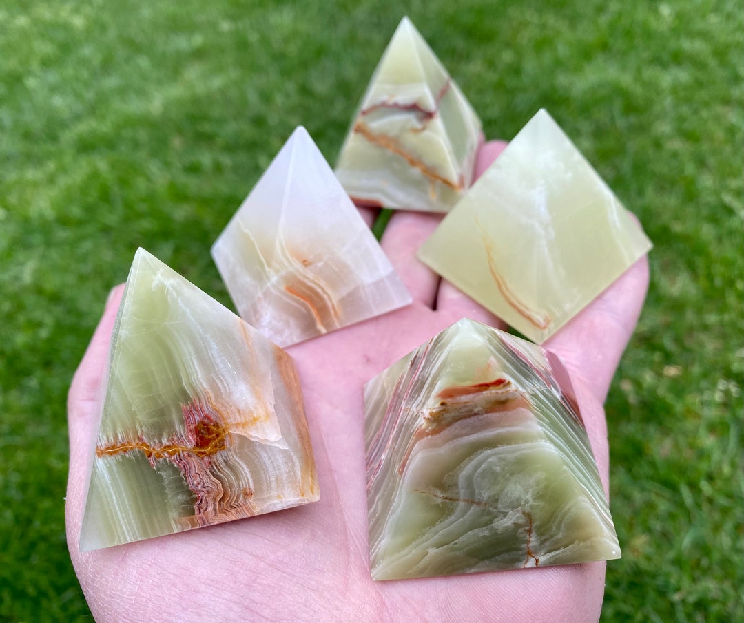 Onyx Pyramid, Beautiful Pyramid , Green Pyramid , Chakra Crystal ...