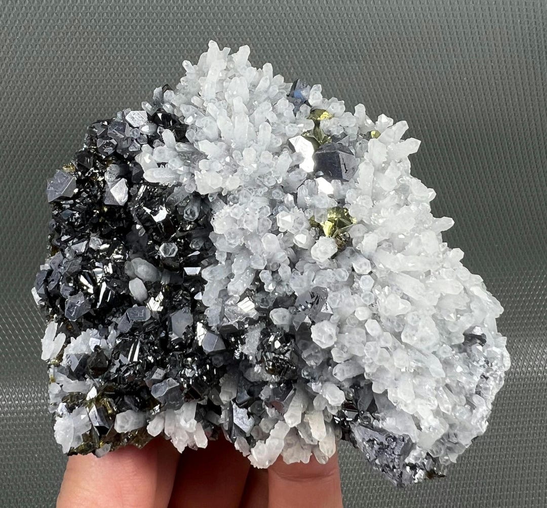 Gem Sphalerite Var Green Cleiophane, Galena and Chalcopyrite on Quartz ...