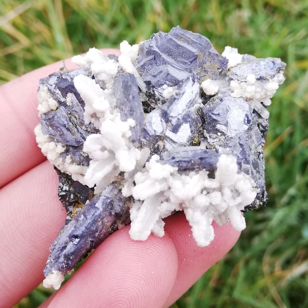 Glänzender Galenit Spinell Law Zwilling mit Quarz und Dolomit aus der ...