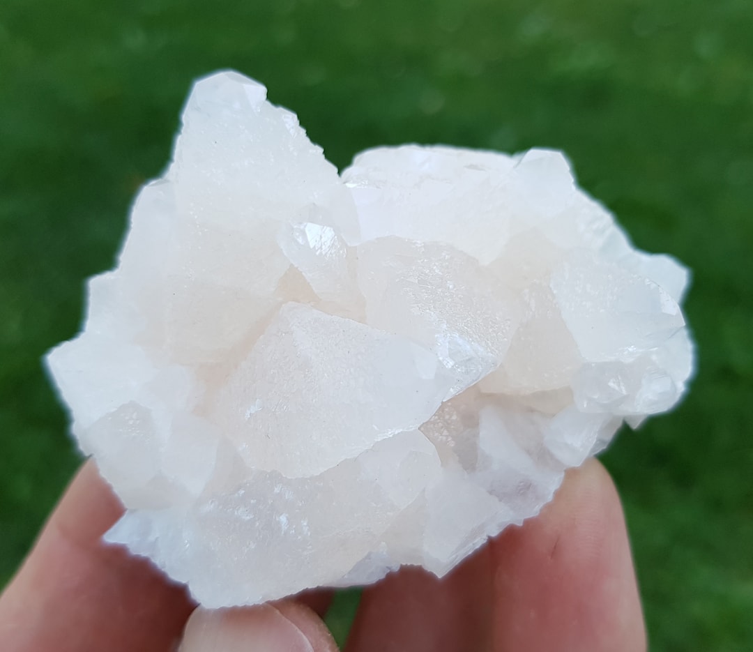 Stunning Fluorescent Mangano Calcite , Bulgaria , Crystal , Mineral ...