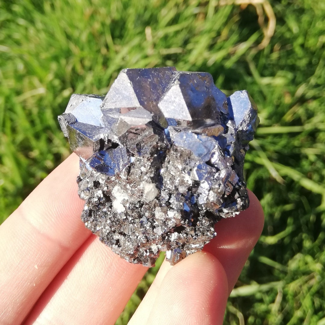 Lustrous Galena Specimen , Grey Crystal , Lustrous Natural Mineral From ...