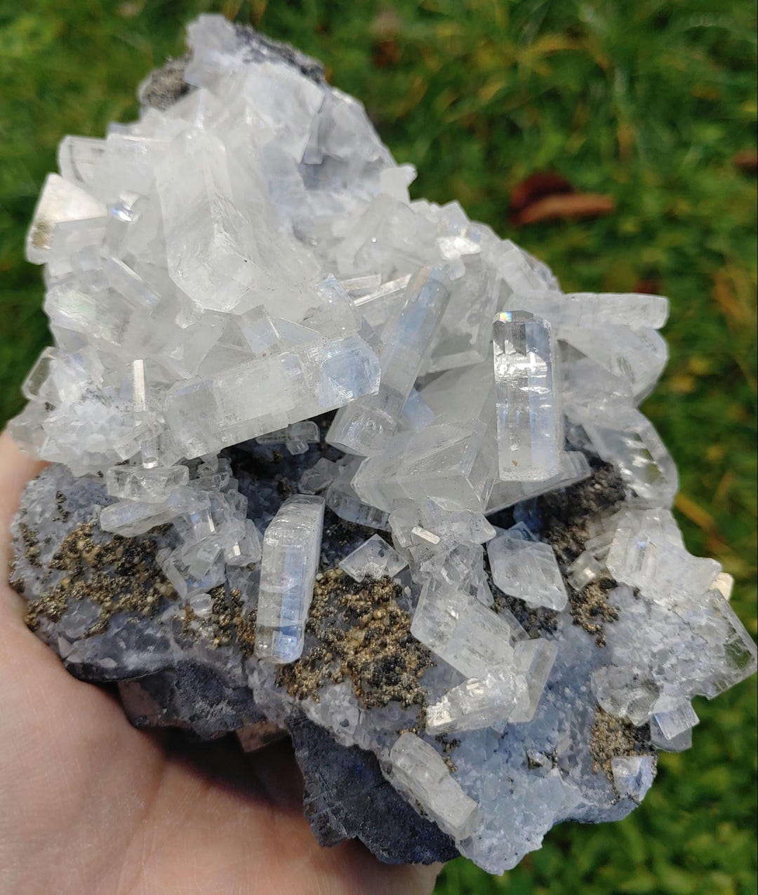 Transparent Baryte With Pyrite on Chalcedony From Bulgaria, Androvo ...