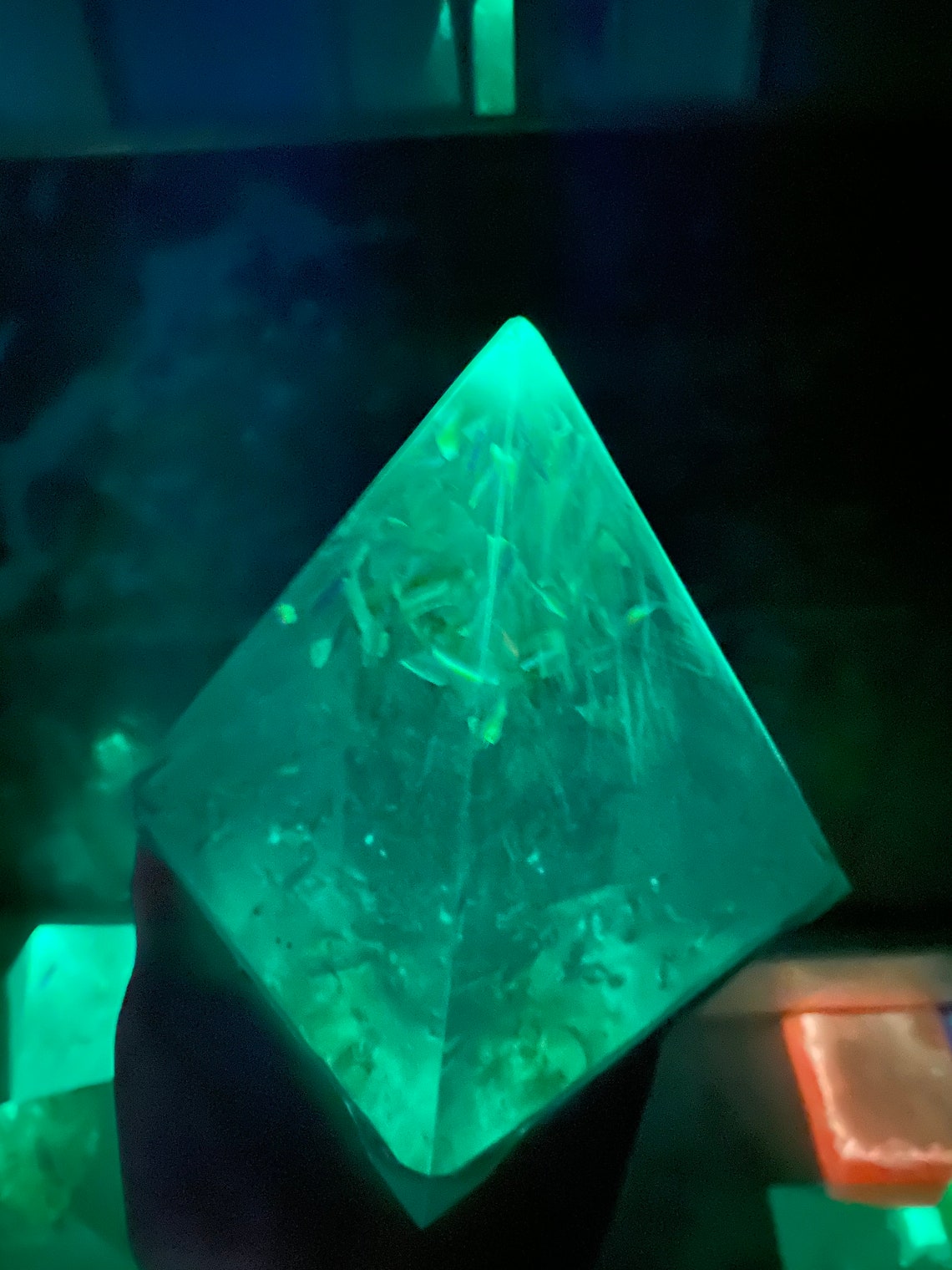 Large UV Glow Pyramid Epoxy Crystal - Etsy
