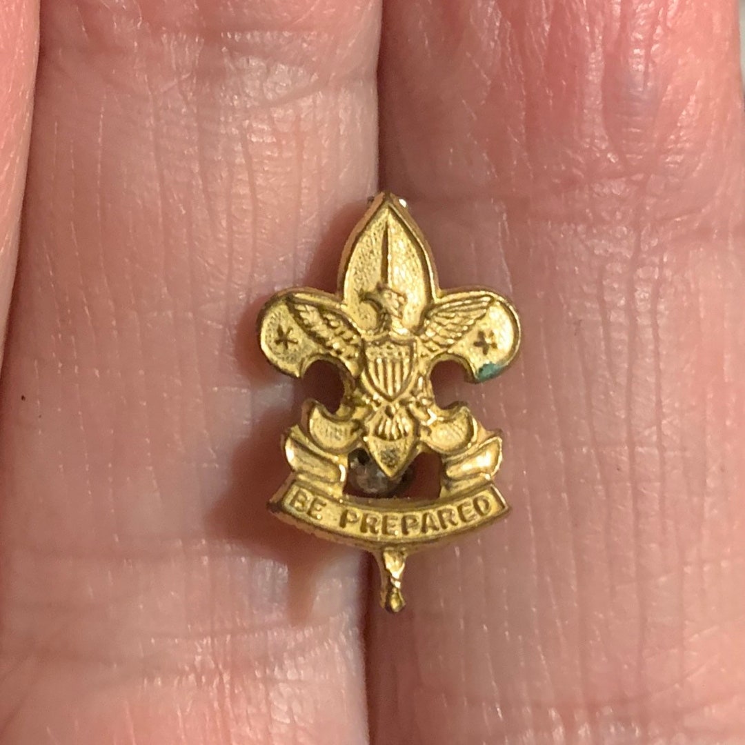 1950’s Boy Scout ‘be Prepared’ Badge Fleur De Lis Gold - Etsy