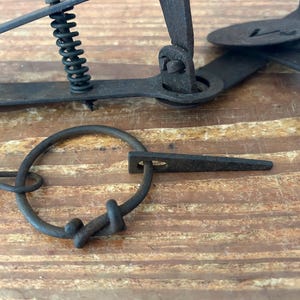 Victor Steel Animal Trap - Rustic Cabin Decor - Etsy