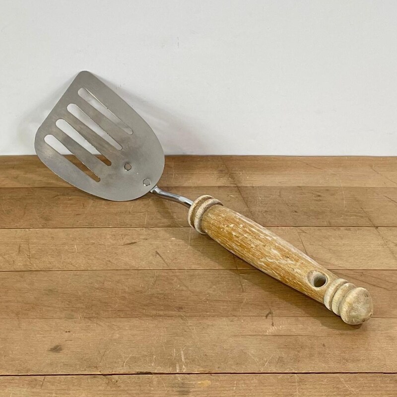 Vintage Spatula - Etsy
