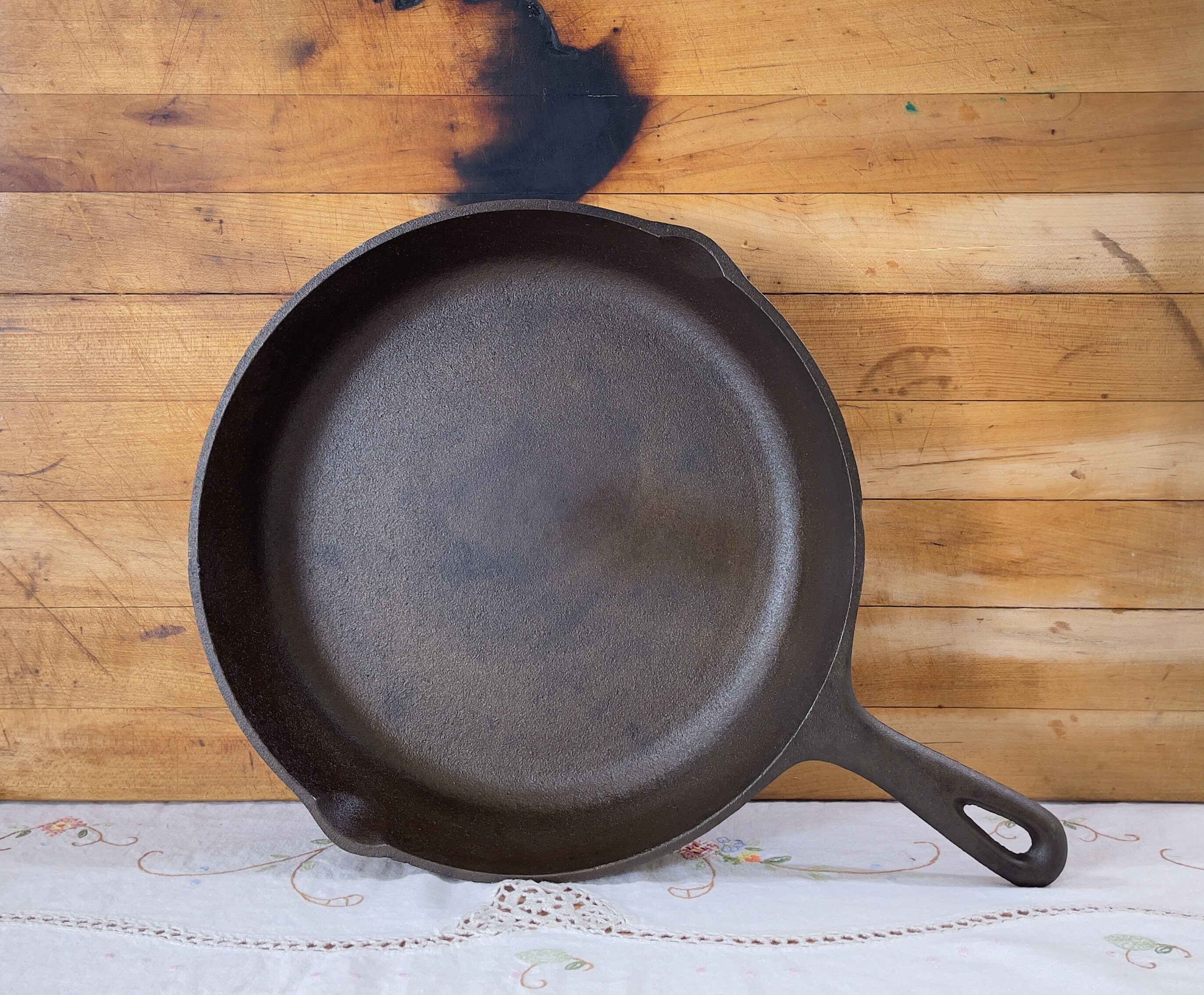 BSR Cast Iron Skillet 8 Century Series, 10 5/8 in Diameter ...