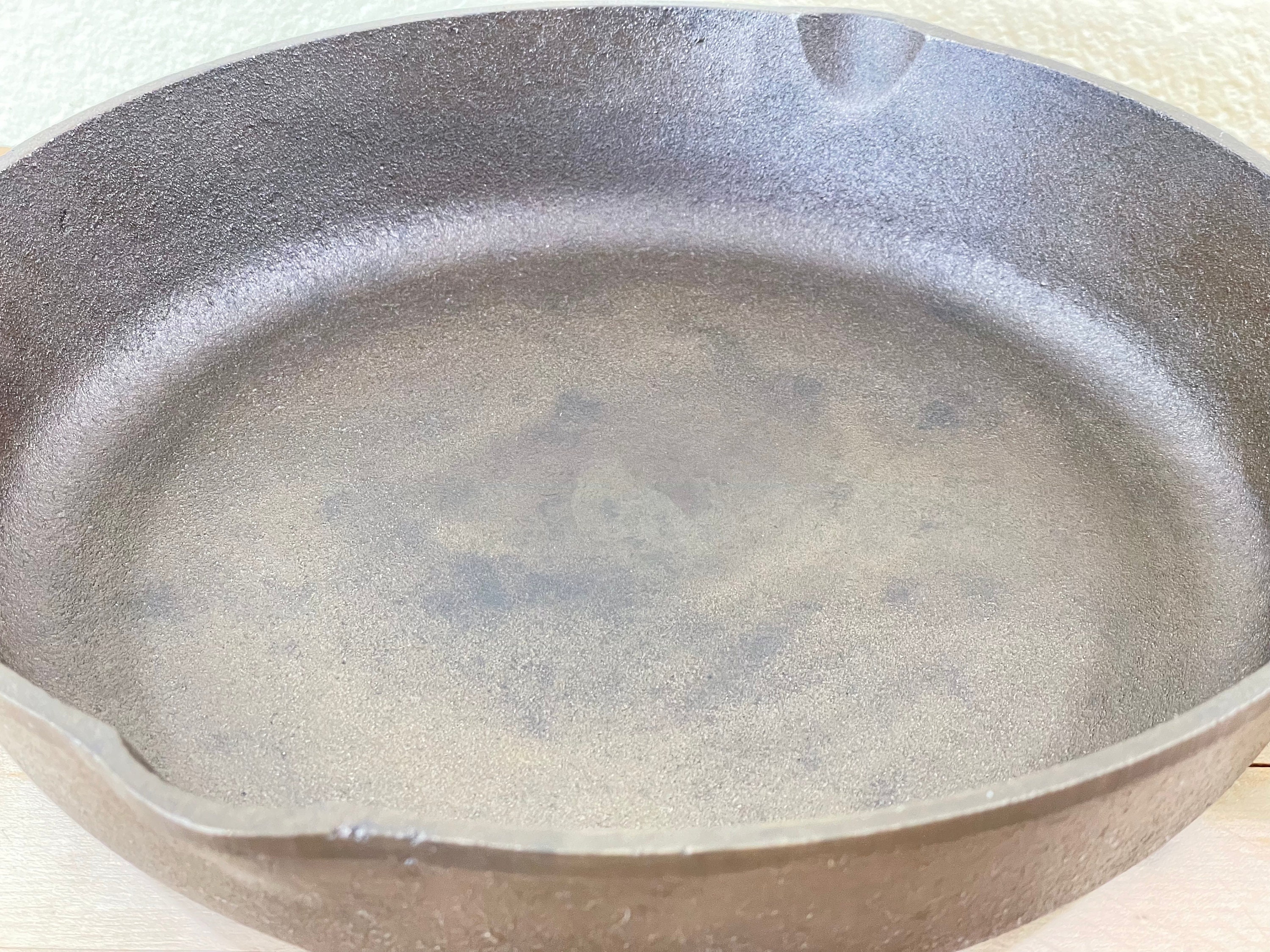 BSR Cast Iron Skillet 8 Century Series, 10 5/8 in Diameter ...