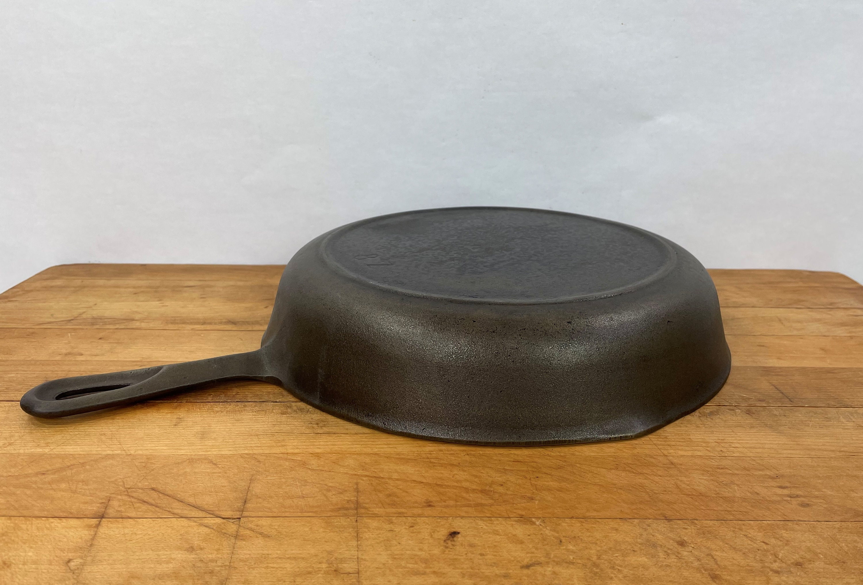 BSR Red Mountain 8L Cast Iron Skillet With Heat Ring by Birmingham ...
