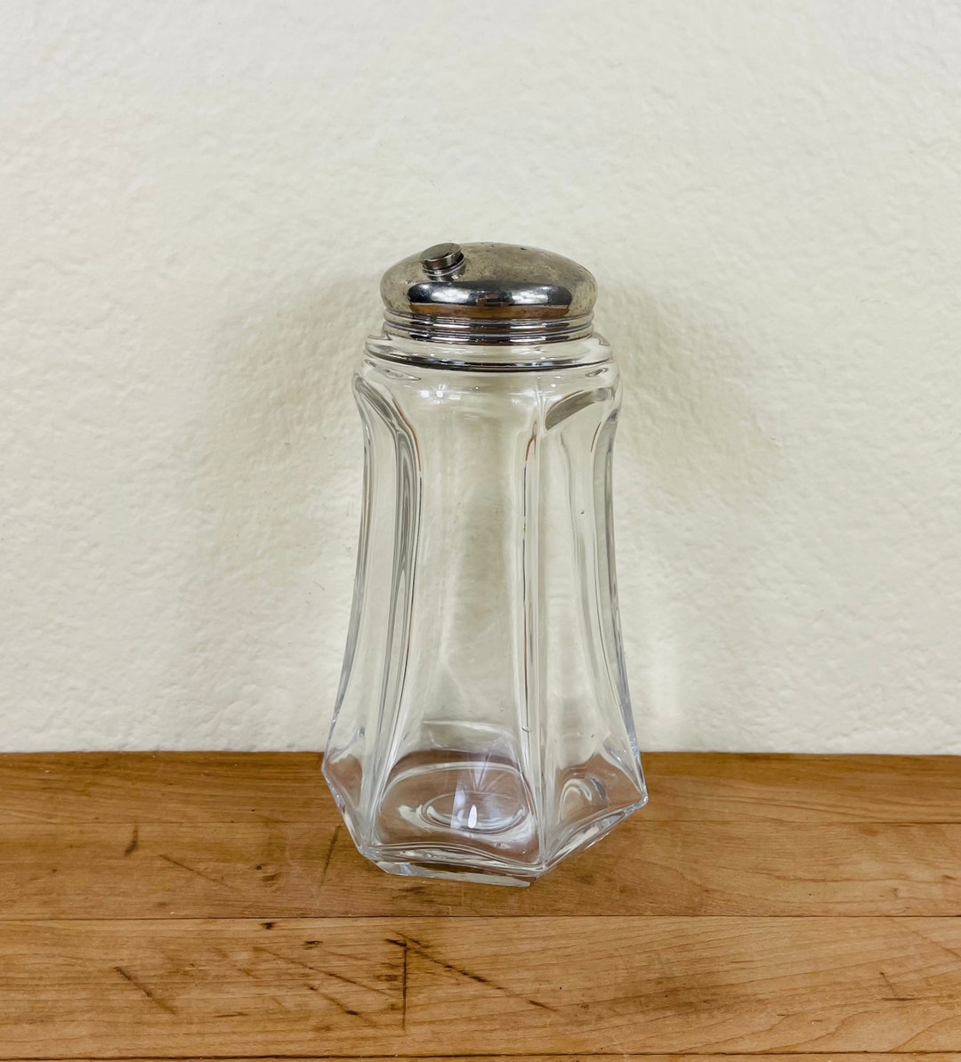 Diner Sugar Shaker in Clear Hexagon Shaped Glass and Metal Lid With ...