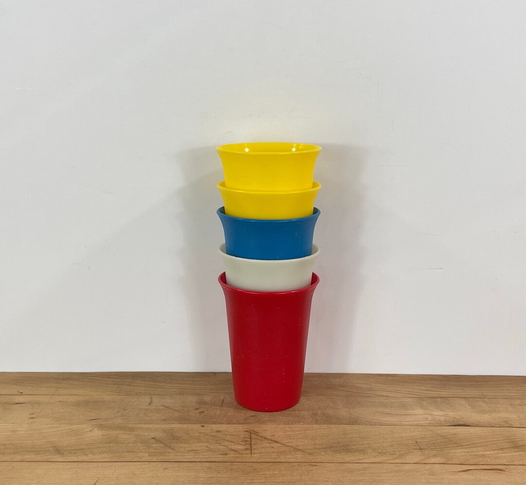 7 Ounce Bell/flared Lip Cups no Lids by Tupperware, Red, White, Blue ...