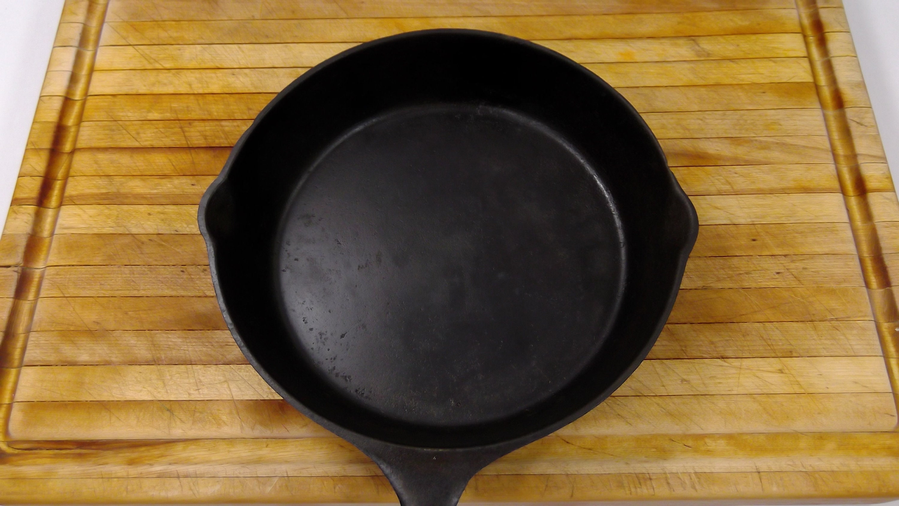 Lodge Single Notch 6 Cast Iron Skillet by Lodge Manufacturing South ...