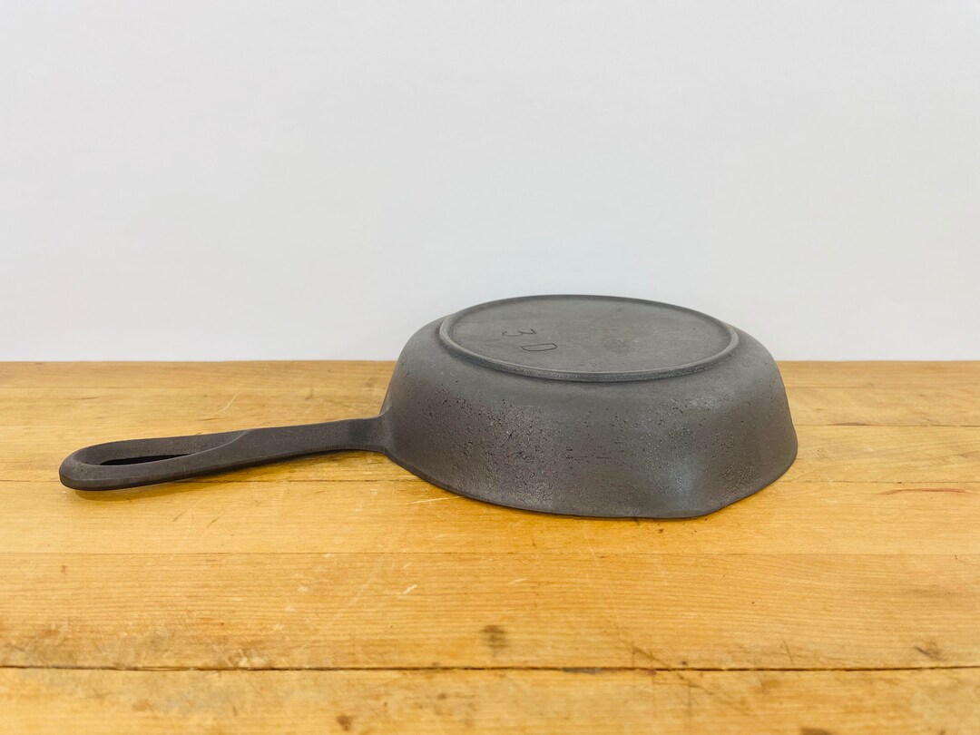 BSR 3d Red Mountain Cast Iron Skillet. 6 1/2 Inches in Diameter ...