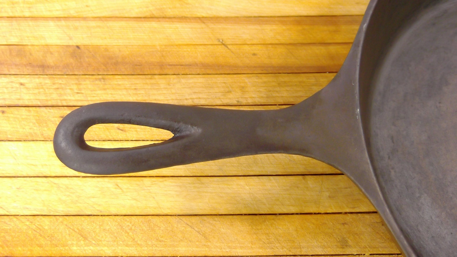 Lodge Single Notch 6 W/heat Ring. Raised Maker Mark - Etsy