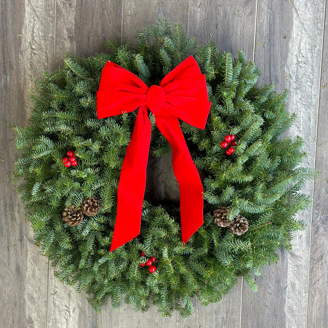 Natural Evergreen Christmas Wreath, Fresh Balsam Wreath - Etsy