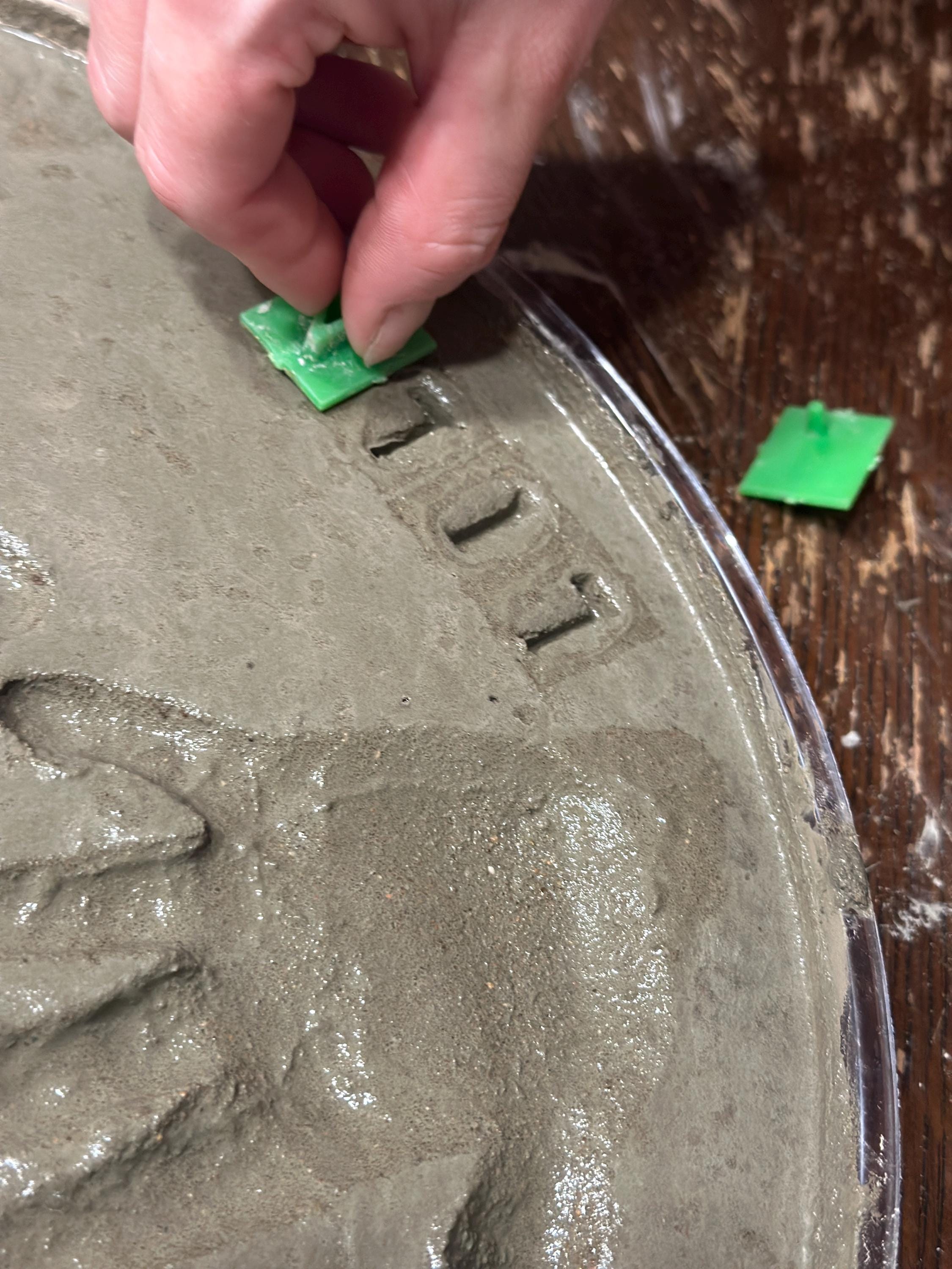 Handprint Garden Stone Kit - Personalized Gift for Green-thumbed ...