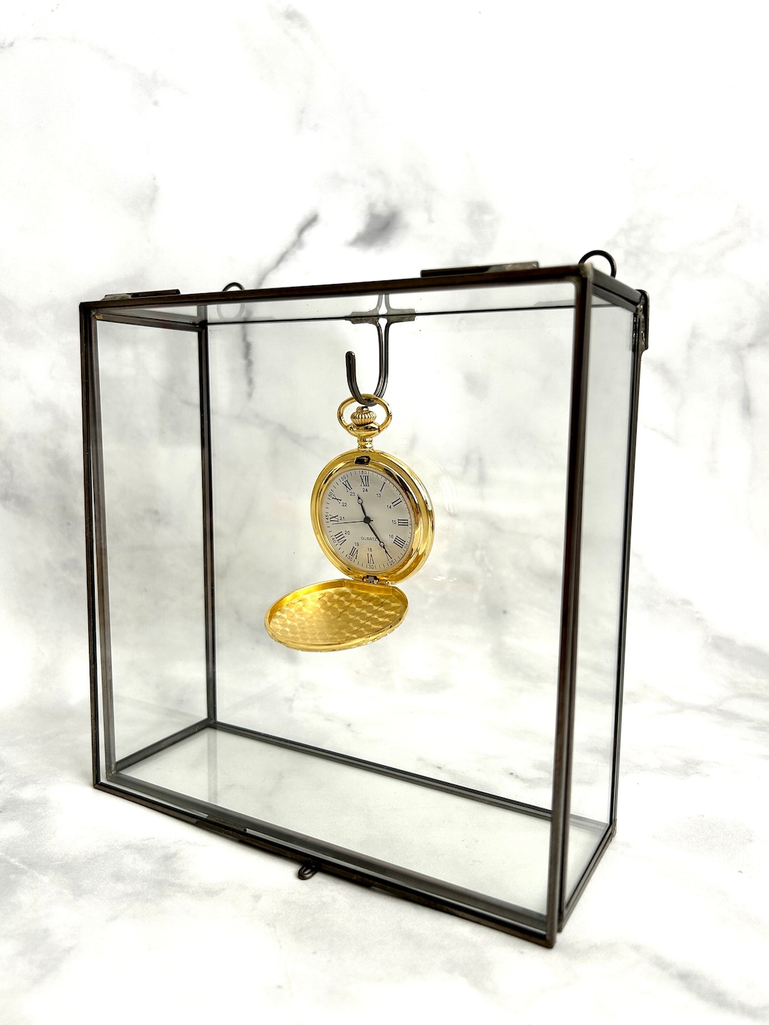 Personalized Pocket Watch Display Wall Hanging Clear Glass Box With ...