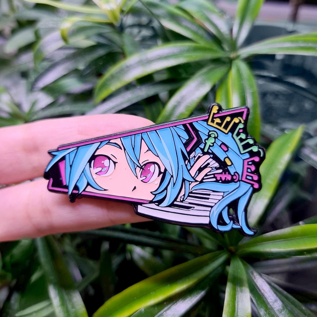 GAZE Anime Inspired Enamel Pins - Diva Eyes - Etsy