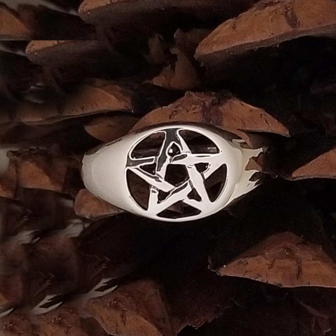 Sterling Silver || Pentacle Ring Available in Sizes: 5, 6, 7, 8, 9, 10, 11, and 12 - Etsy