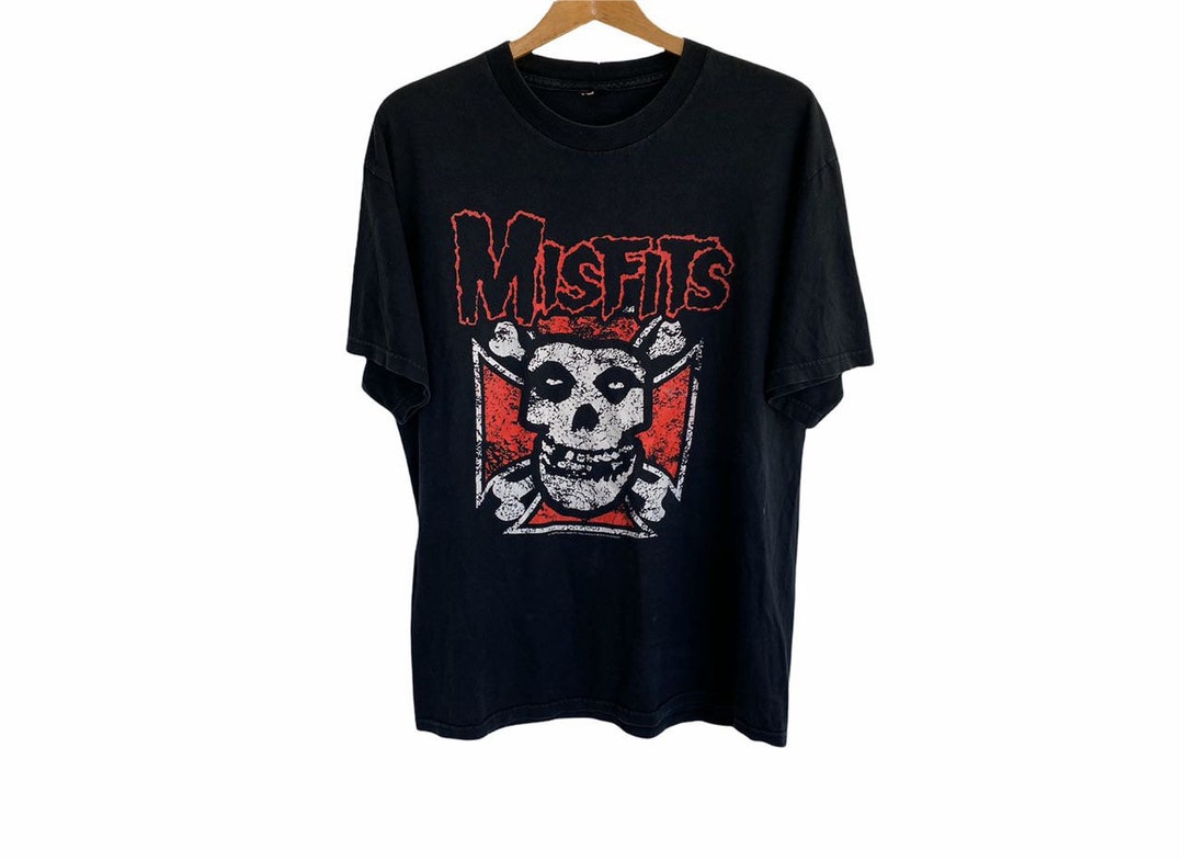 Vintage Misfits Friend for Life L Size - Etsy