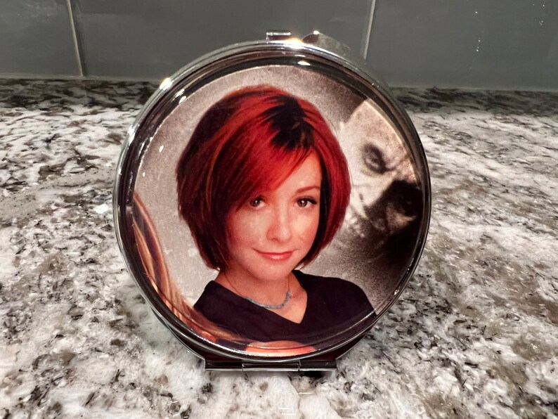 Buffy the Vampire Slayer Willow Compact Mirror - Etsy