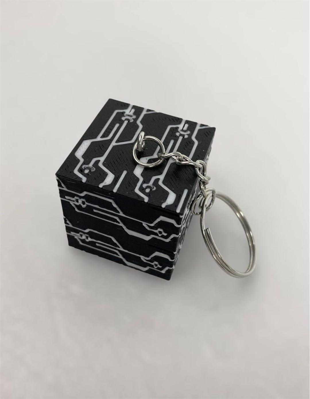Nier Automata 2B Black Box Keychain - Etsy