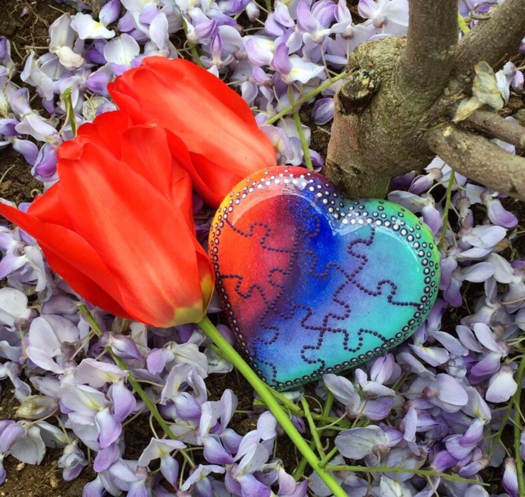 Rainbow Heart Puzzle Paperweight - Etsy Denmark