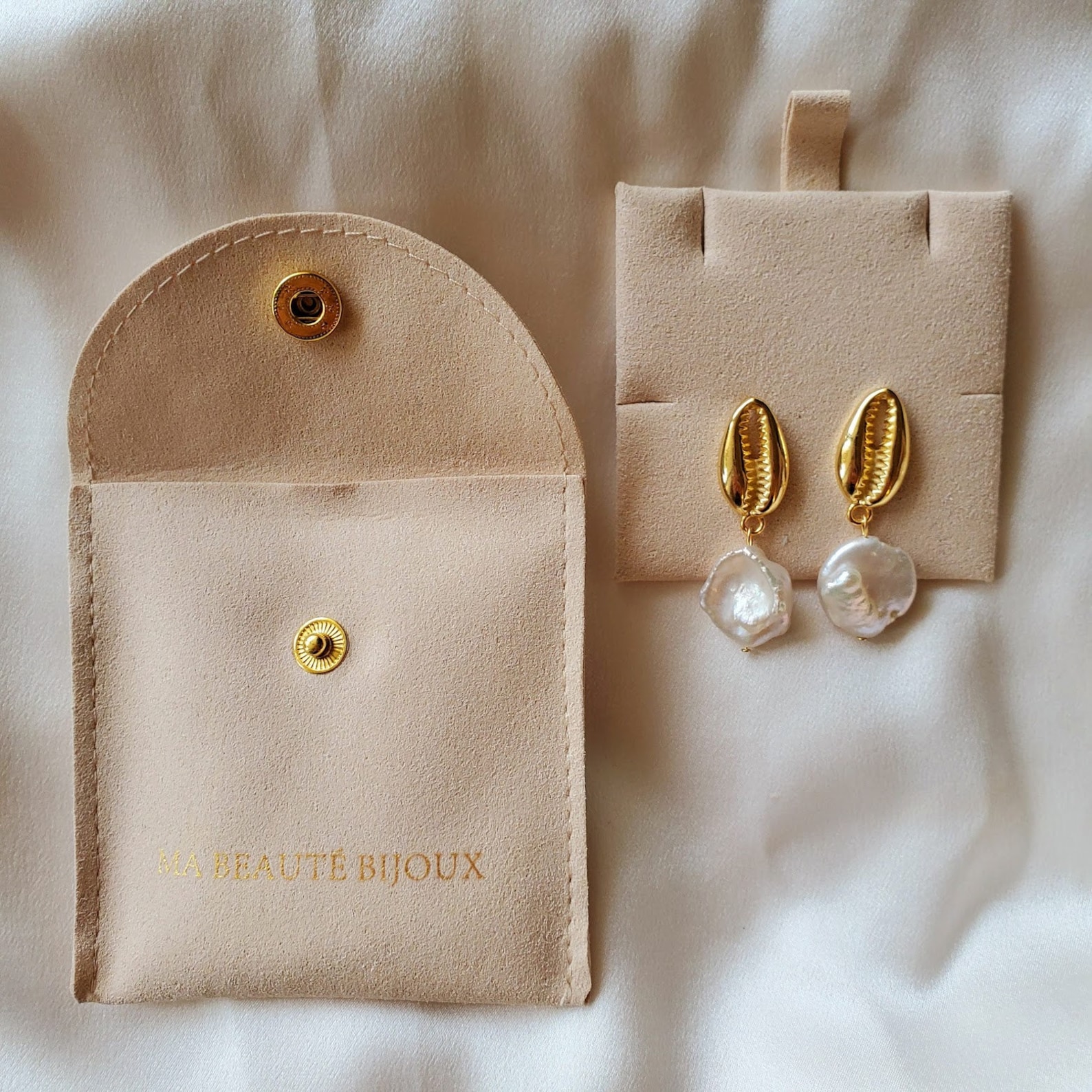 Custom Velvet Jewelry Pouch: 8x8 Cm With Insert - Etsy