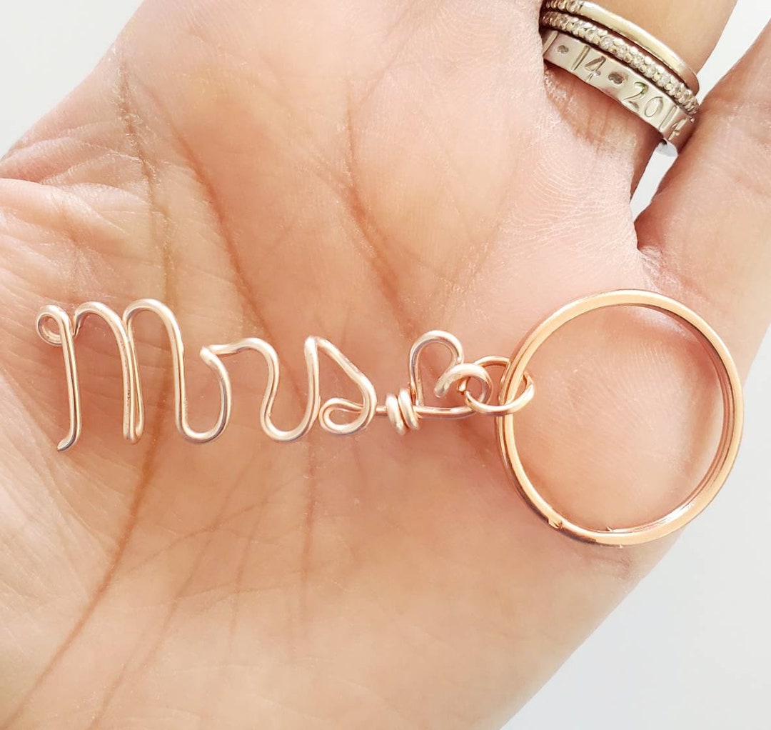 Mrs Keychain, Custom Name Keychain, Name Keychain, Keychain, Custom ...