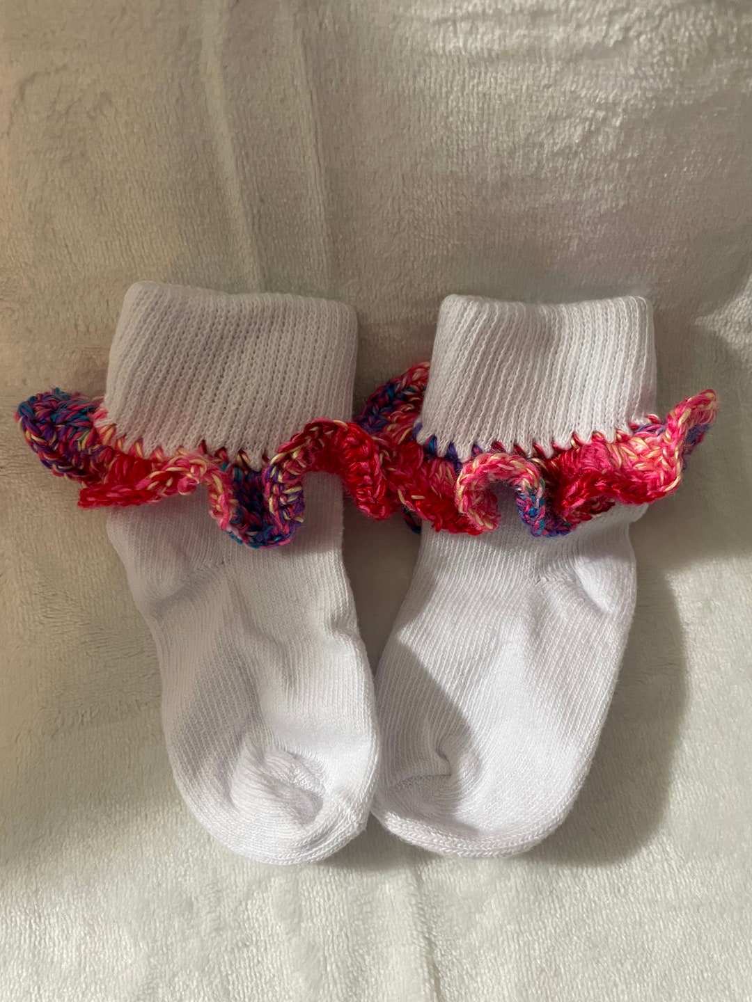 Hand Crocheted Ruffled Bobbie Socks - Etsy