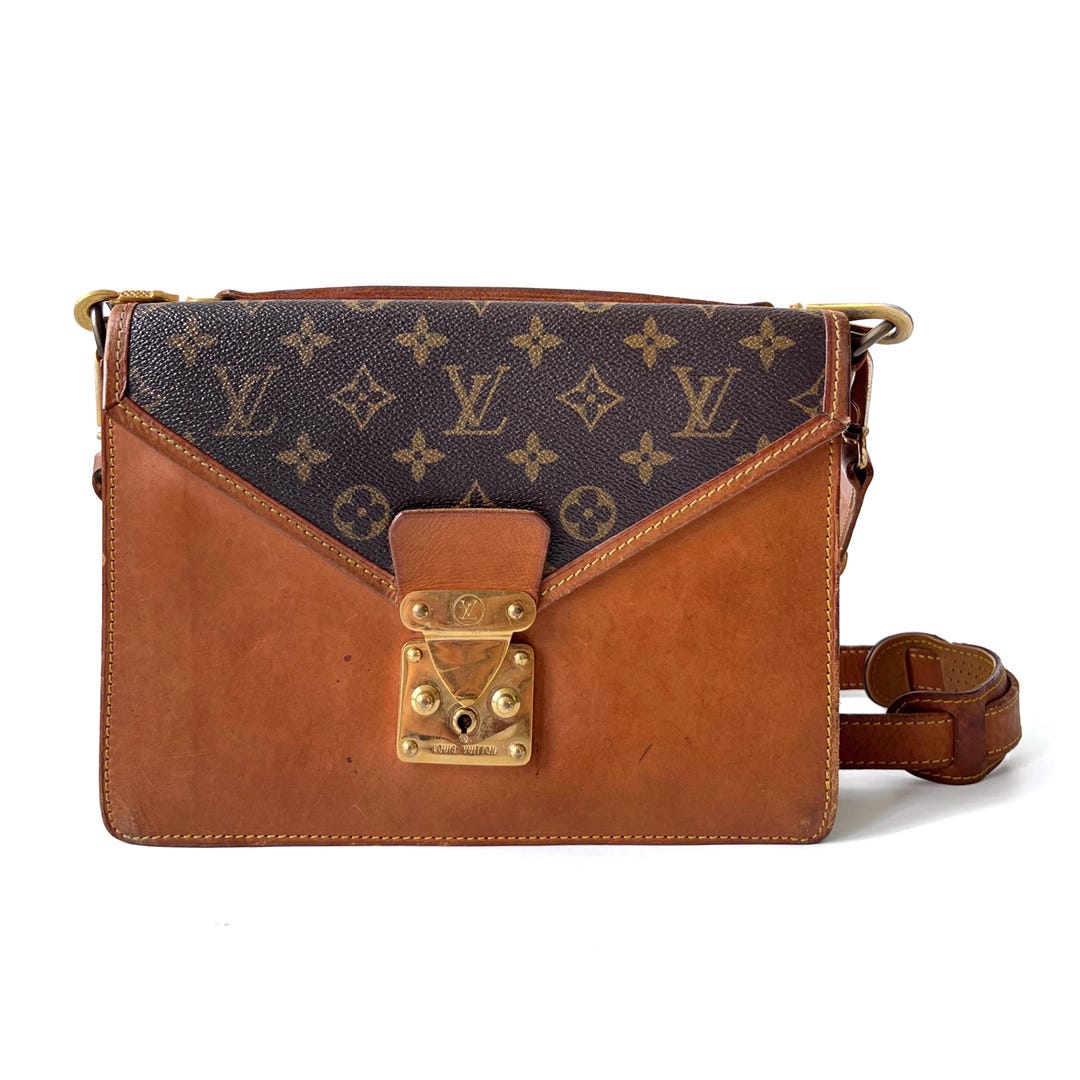 LOUIS VUITTON Authentic Monogram Sac Biface Crossbody Bag - Etsy