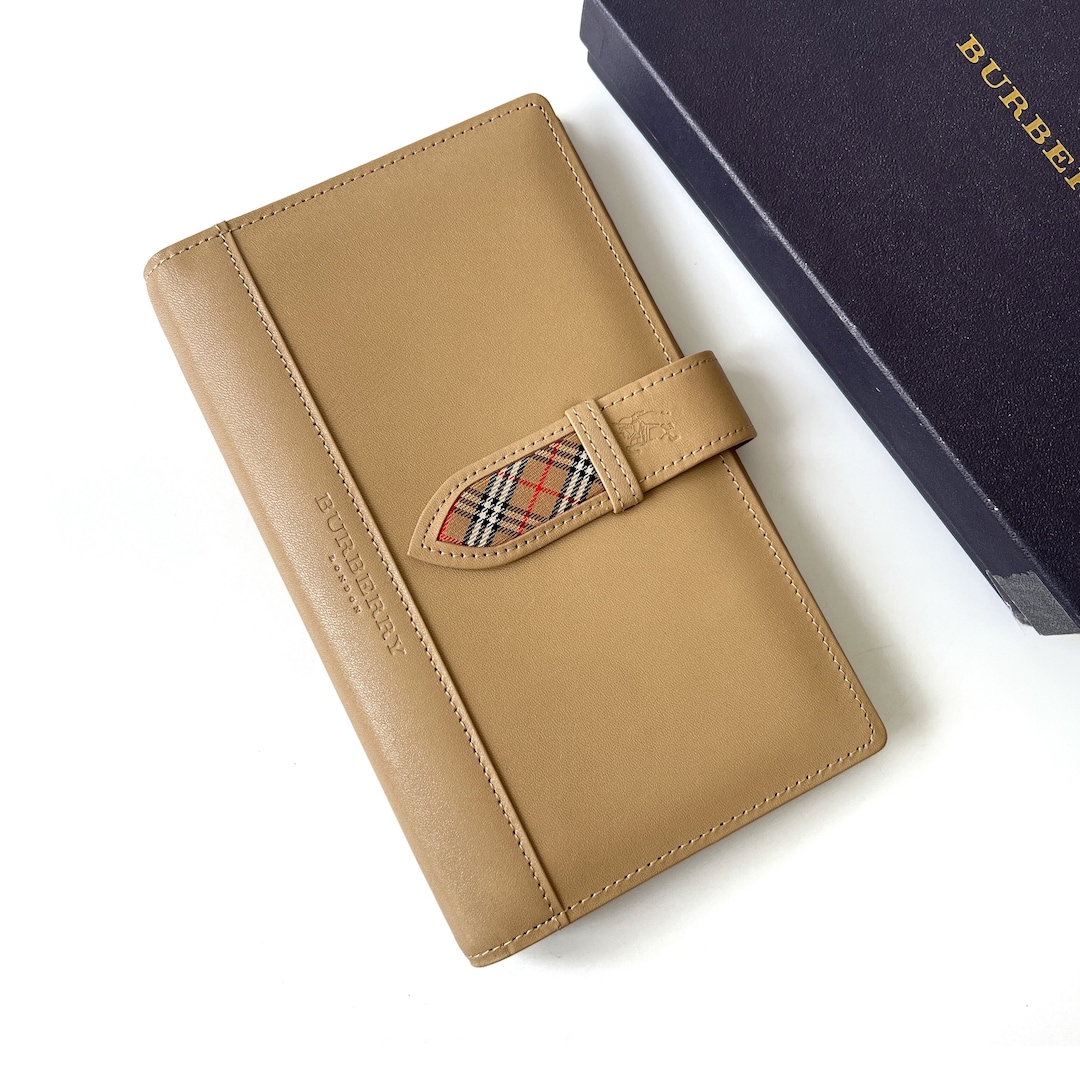 BURBERRY LONDON Authentic Nova Check Agenda Notebook Cover With Box - Etsy