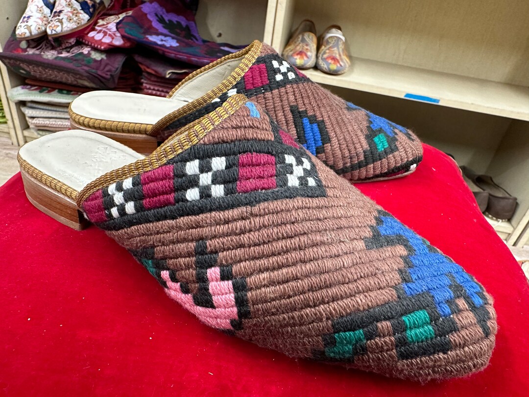 Handmade Us-8 Eu-38 Kilim Slippers, Unique Mules, Handmade Shoes ...