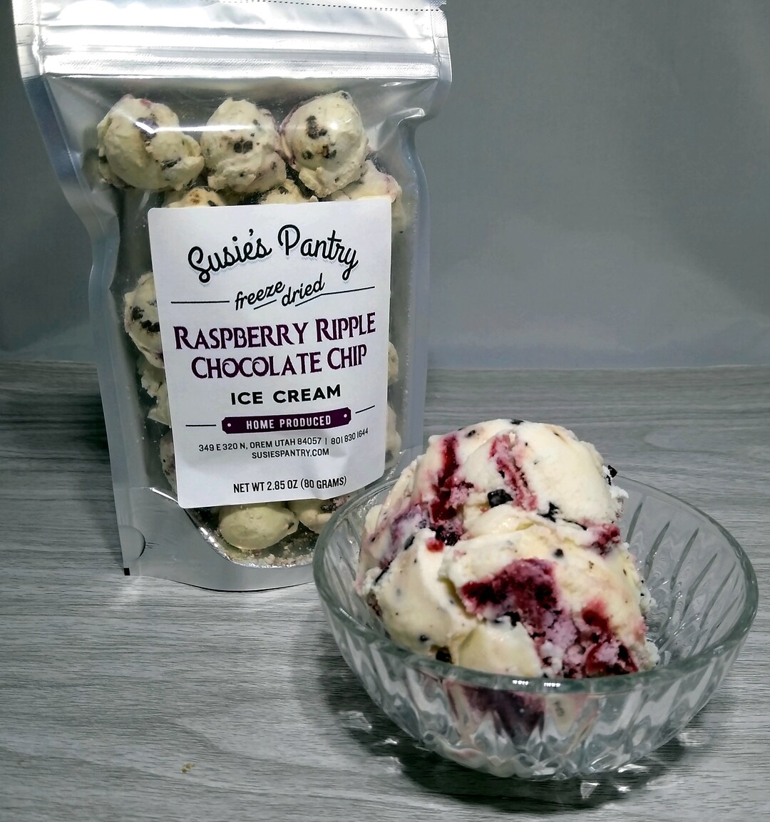 Freeze Dried Raspberry Ripple Chocolate Chip Ice Cream (small Sizes) - Etsy
