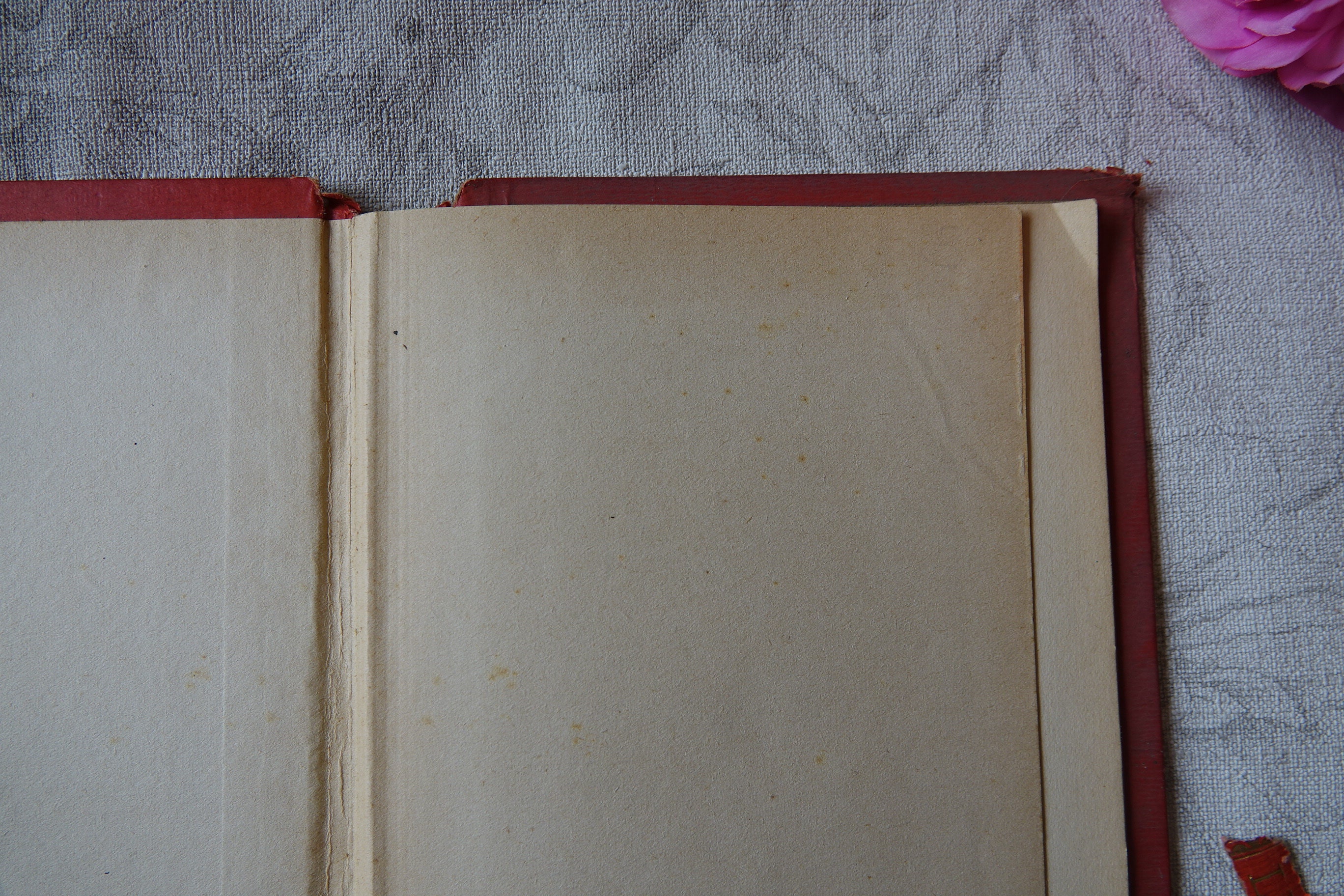 Very Vintage Red Book Cover Rooster Pattern for Making Journal - Etsy