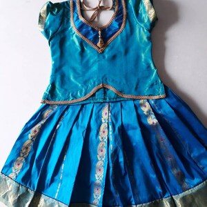 Indian Silk Pavadai for Girls - Traditional Wedding Wear - Pattu ...