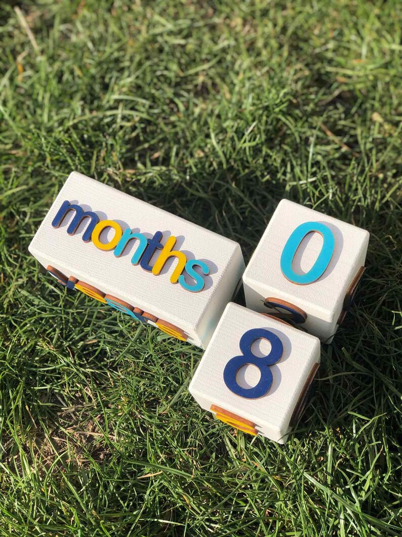 Baby Milestone Blocks: Solid Pine Photo Props, Newborn Gift - Etsy