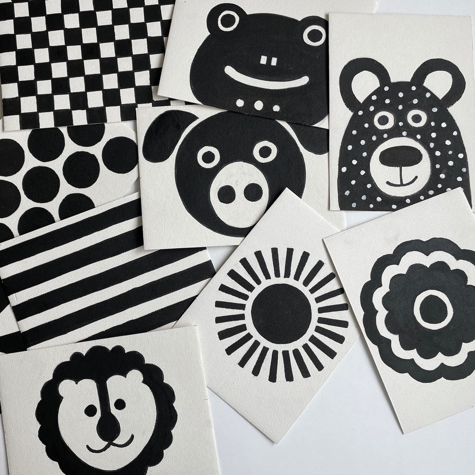 Monochrome High Contrast Black and White Stimulation Cards for | Etsy