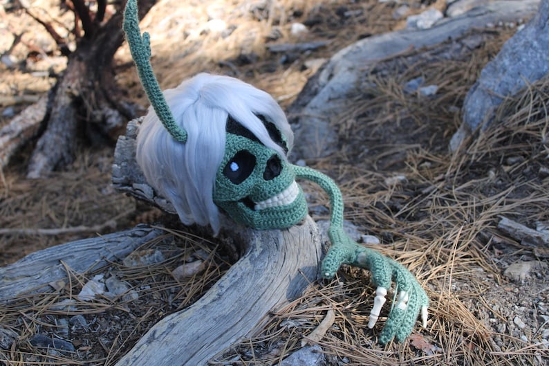 The Owl House- Belos Parasitic Goop Form Prop (with Hand) - Etsy