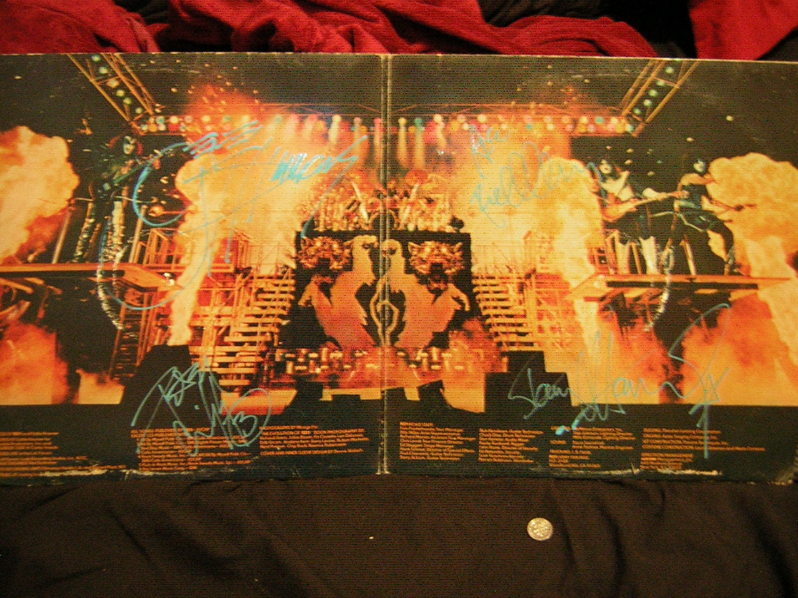 Kiss Alive 2 Wallpaper