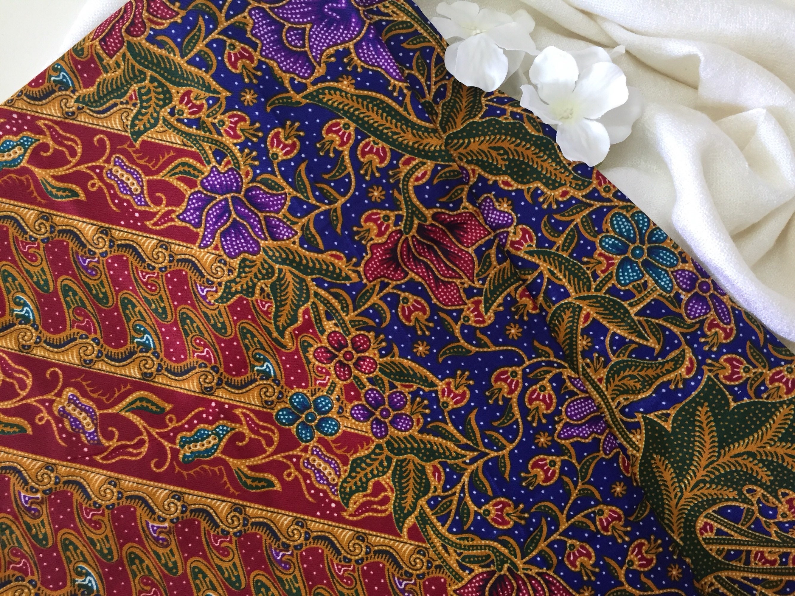 Zaryn - Authentic Malaysian Hand Painted Batik (red) - Etsy